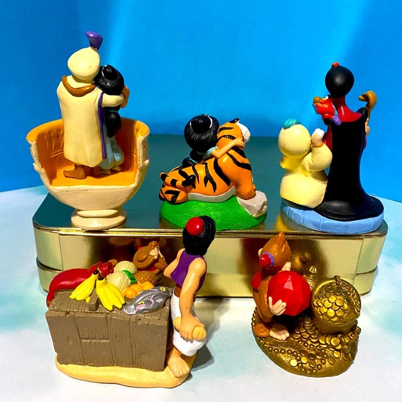 Disney | Toys | Disneys Aladdin Vtg 9s Lil Classics Pvc Figures Disney ...